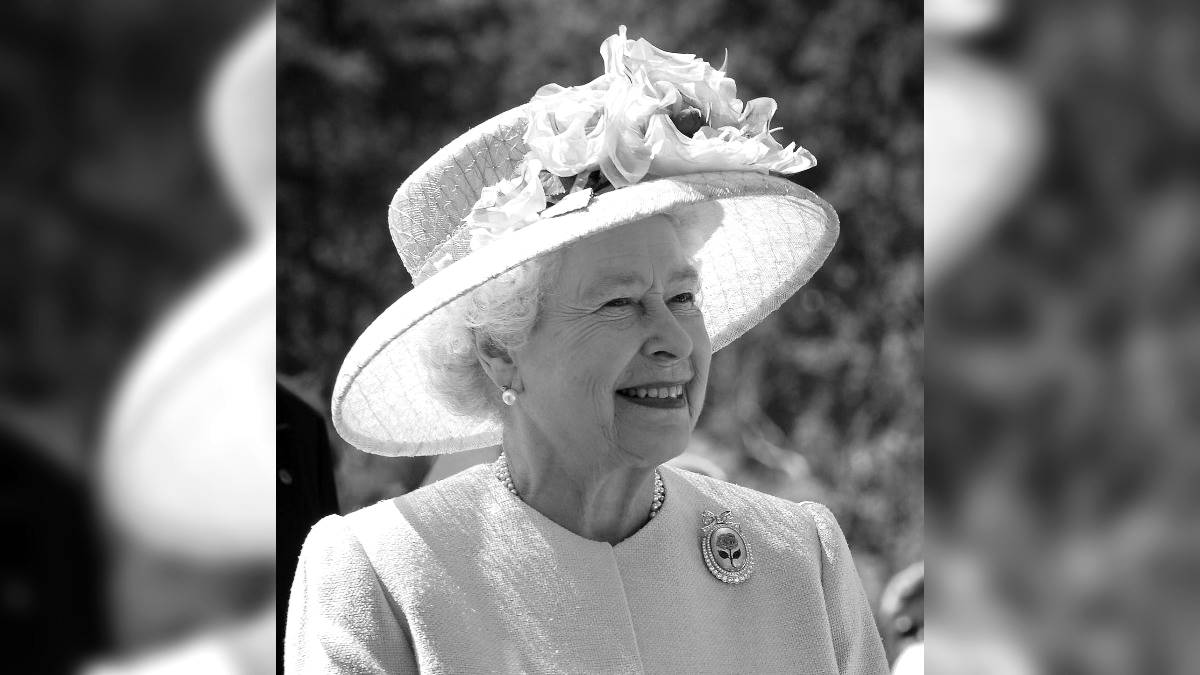 Queen Elizabeth II Dies at 96
