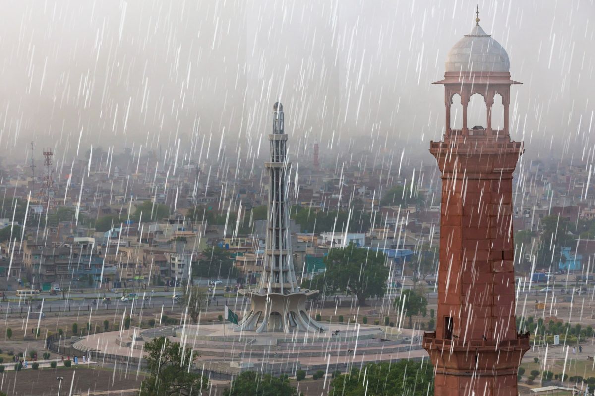 Weather Update: Rain and Gusty Winds Expected in Lahore and Parts of Punjab - INCPak