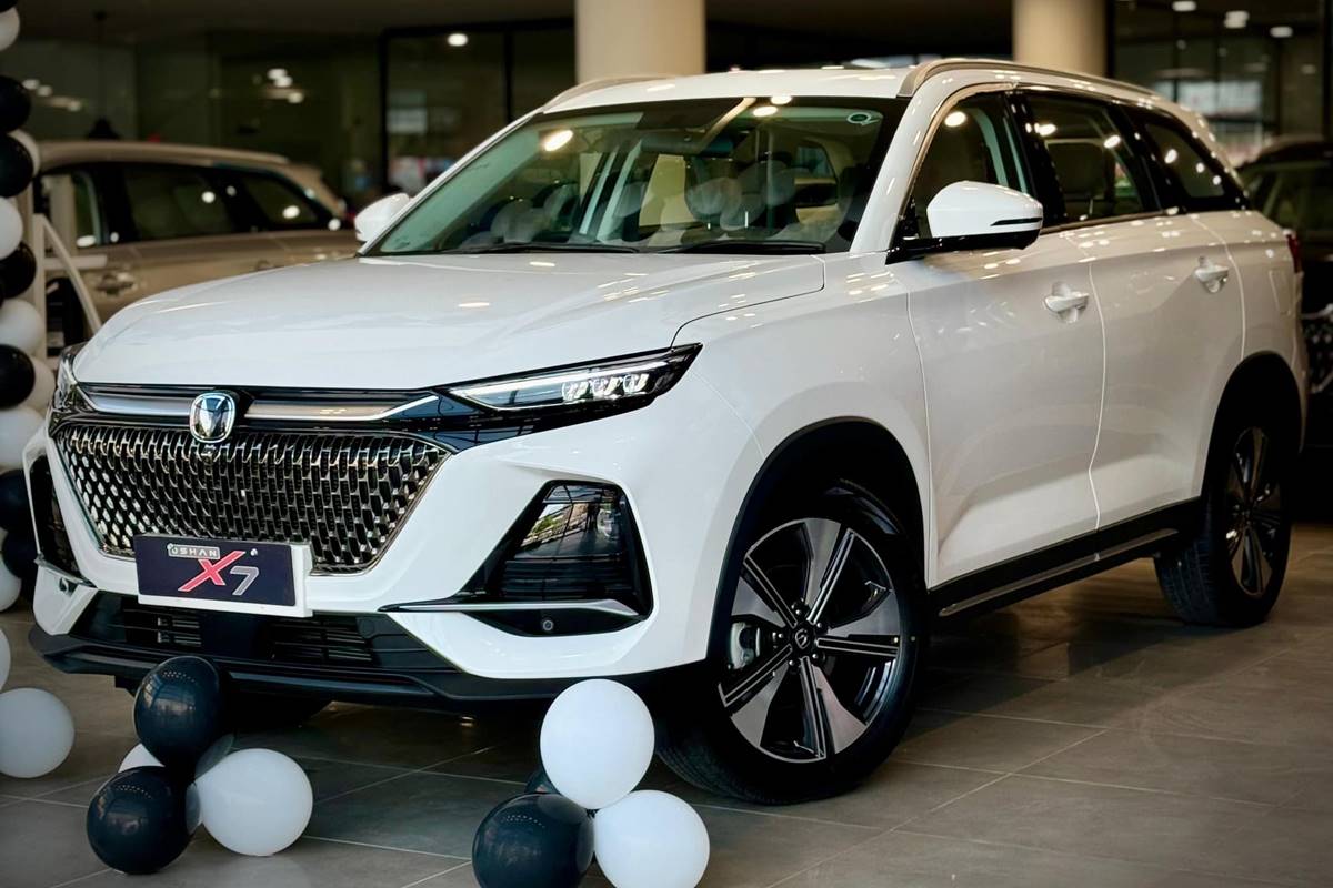 Changan Pakistan Launches Upgraded Oshan X7 Facelift